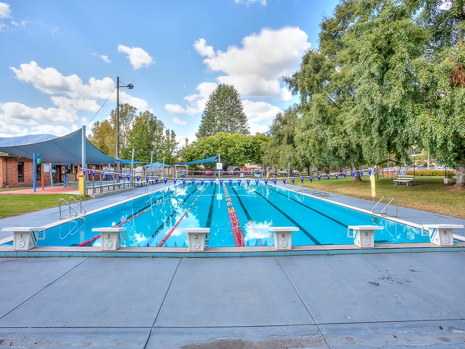 Mount Beauty Outdoor Swimming Pool - Alpine Shire Council