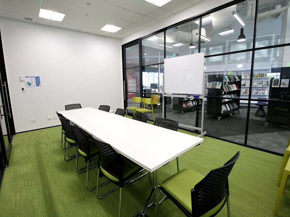 Botany Library - Auckland Council