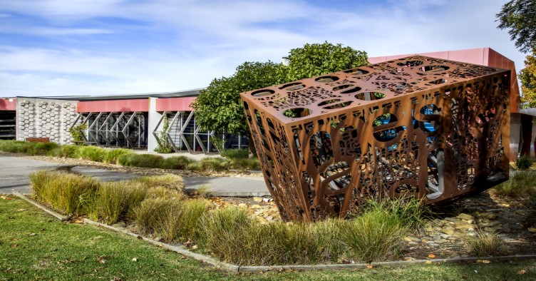 Caroline Springs Library and Learning Hub - City of Melton